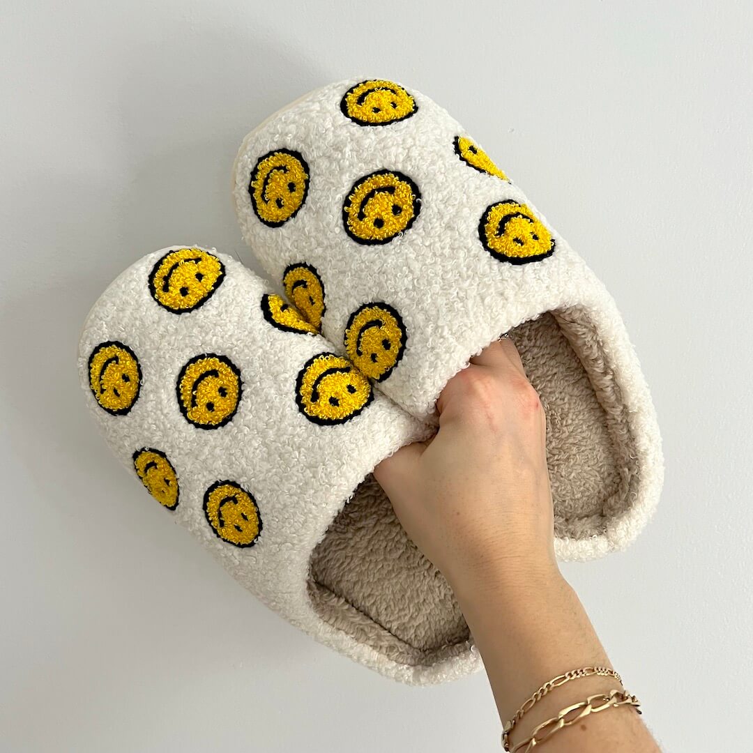 Mini Happy Face Slides Slippers – Nordic Peace