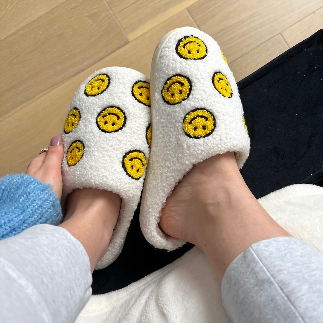Mini Happy Face Slides Slippers – Nordic Peace
