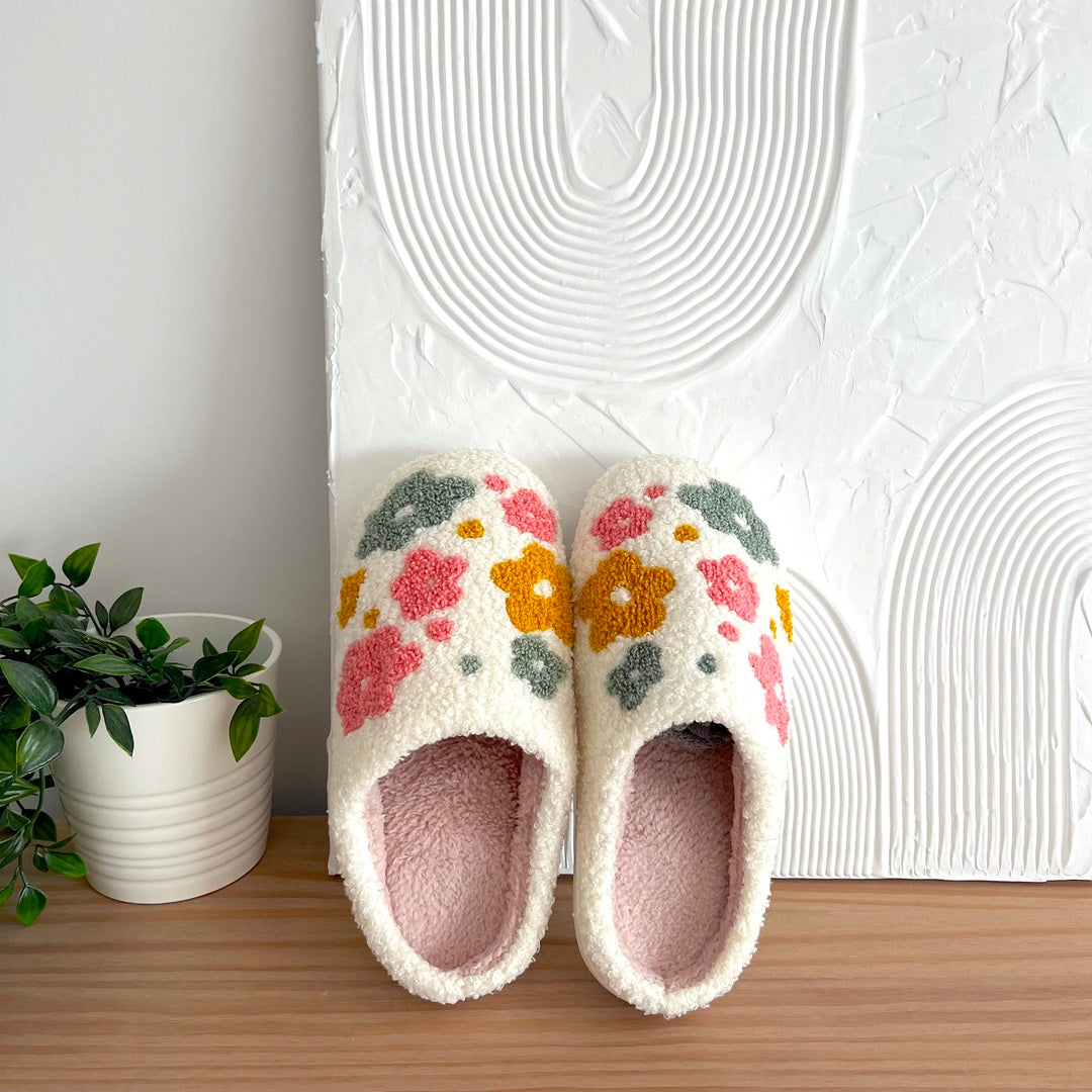 Livia Flower Slip-on House Slippers – Nordic Peace