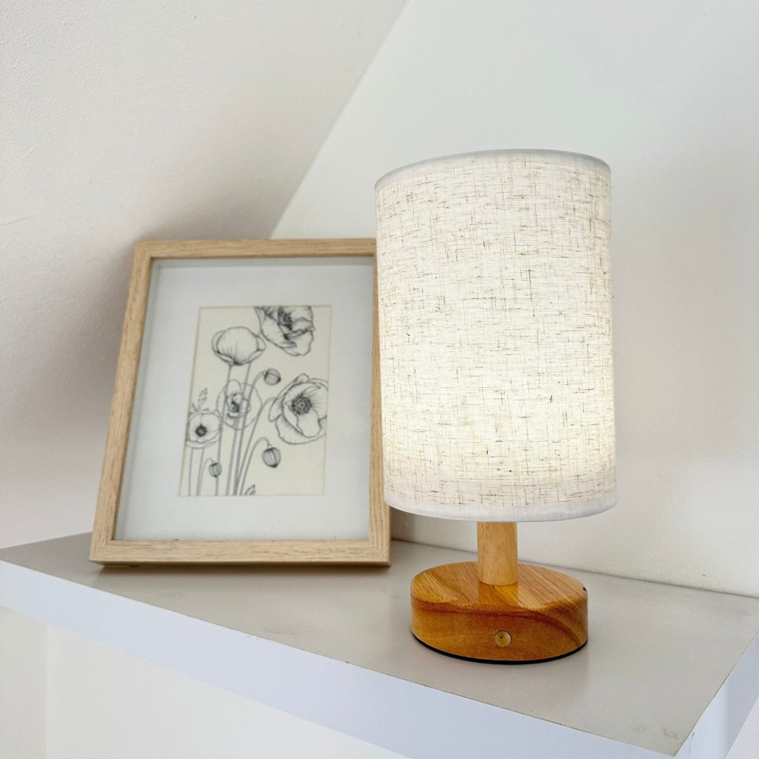 Nordic Linen Bedside Table Lamp – Nordic Peace